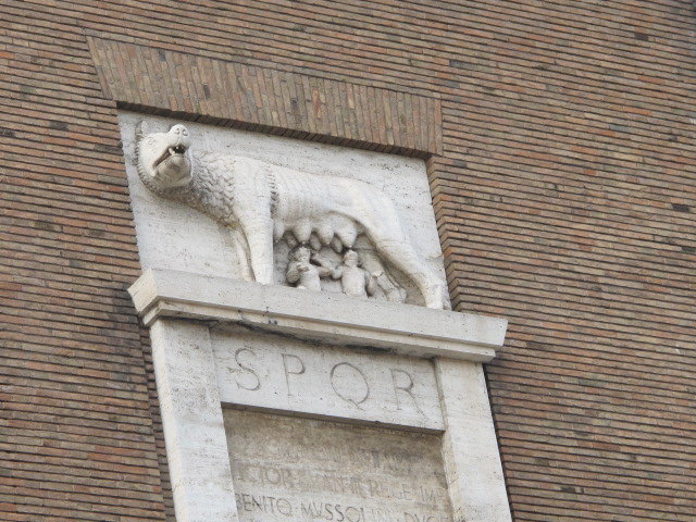 La Lupa, the She-Wolf of Rome – The Spanish Steps Apartment on Via ...